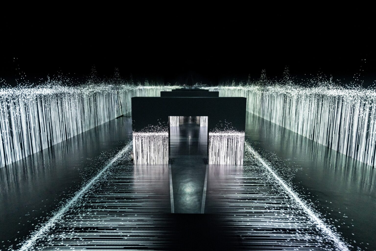 Interactive Visuals Immersive Art Museum - Top System & Software